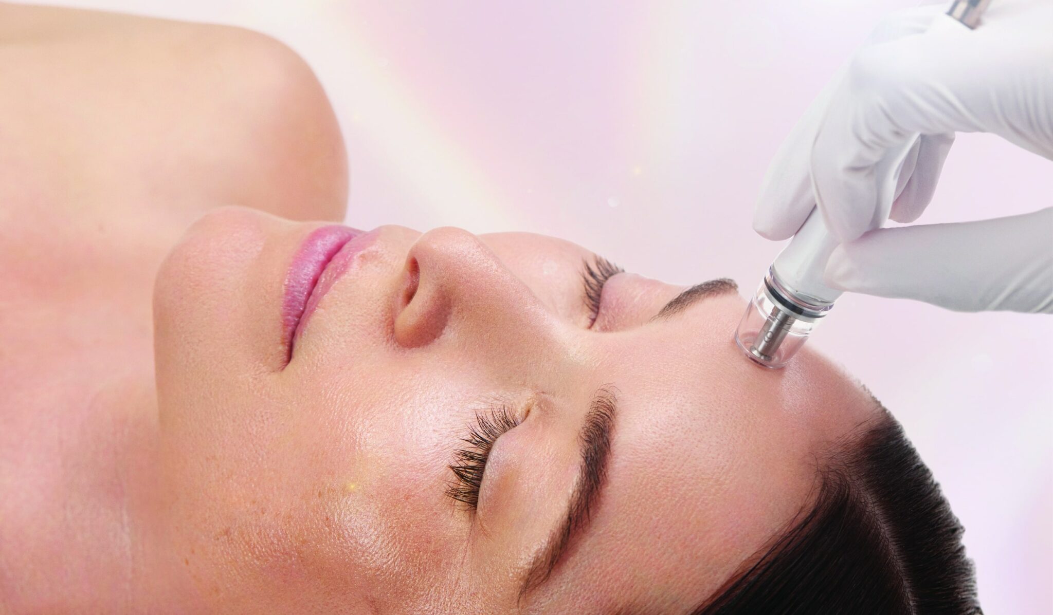 Unveil Radiant Skin with DiamondGlow Facial: The Ultimate Treatment ...